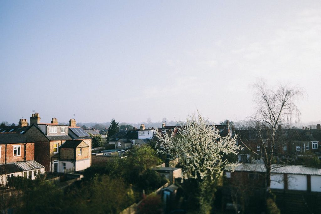 Pros And Cons Of House Flipping In The United Kingdom - Planet Property