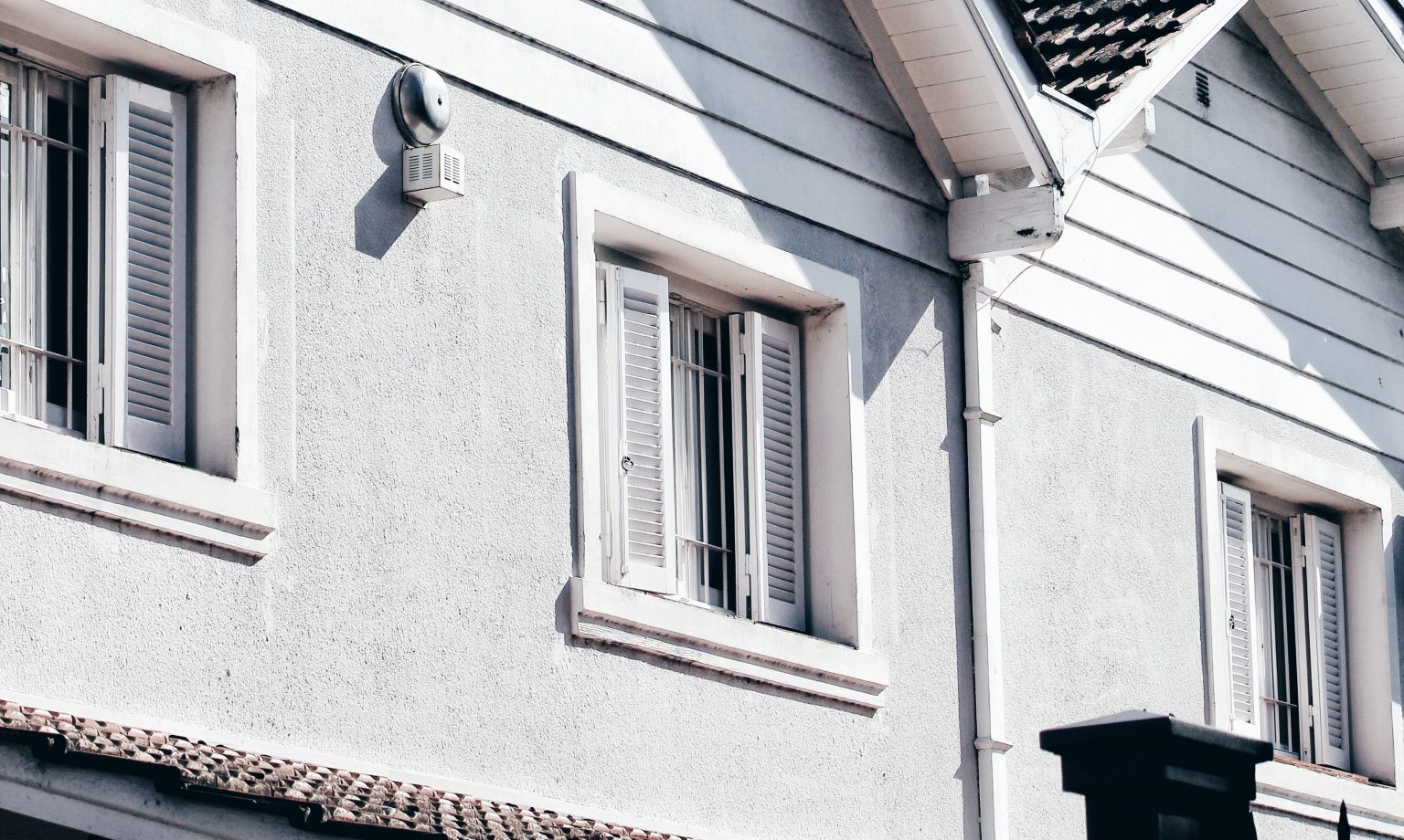 Best Tips For Modern Pebble Dash House - Planet Property